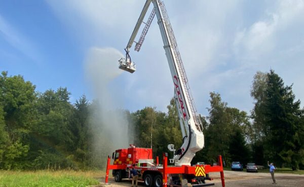 Fire Fighting Aerial Platform MODEL: ABP 3000 / TEL34 - Oil Clyde Group